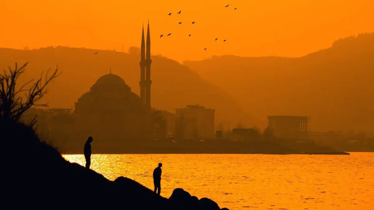 Hicri Yılbaşı Ne Zaman? 2025 Hicri Yılbaşı Tarihi! - Siyaset Alemi